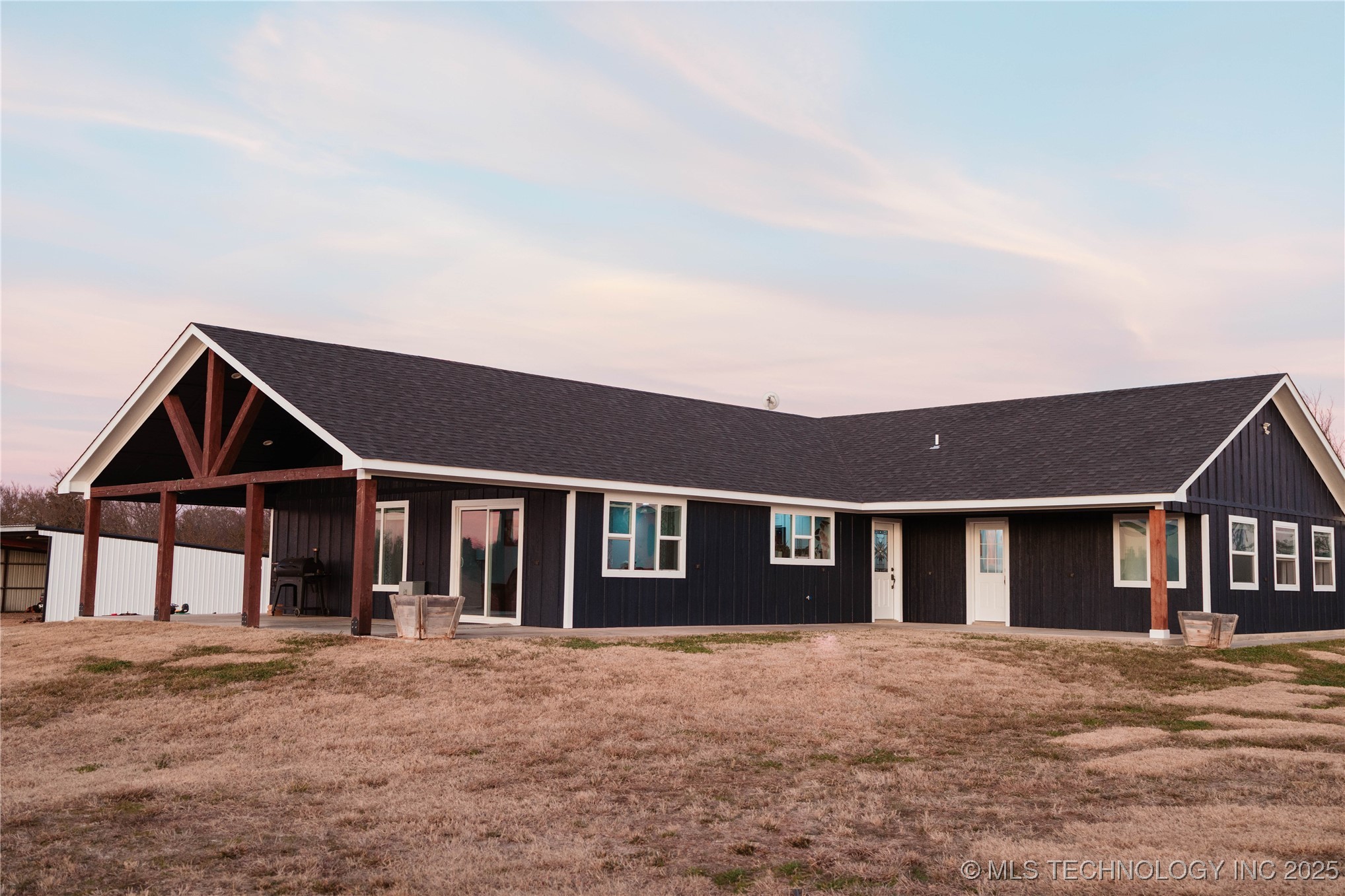 471 E Deb Meade Rd, For Sale in Durant - eXp Realty