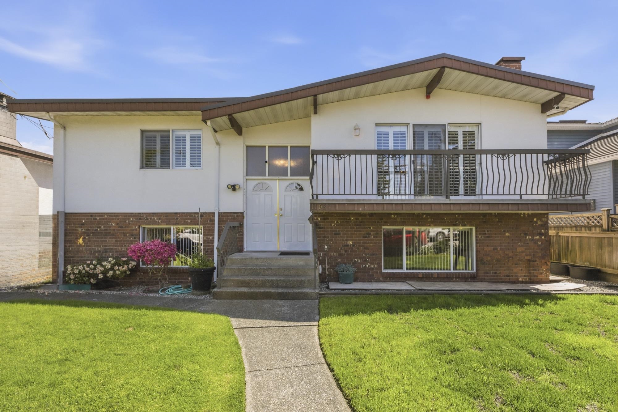 1108 Cliff Ave, For Sale in Burnaby - eXp Realty