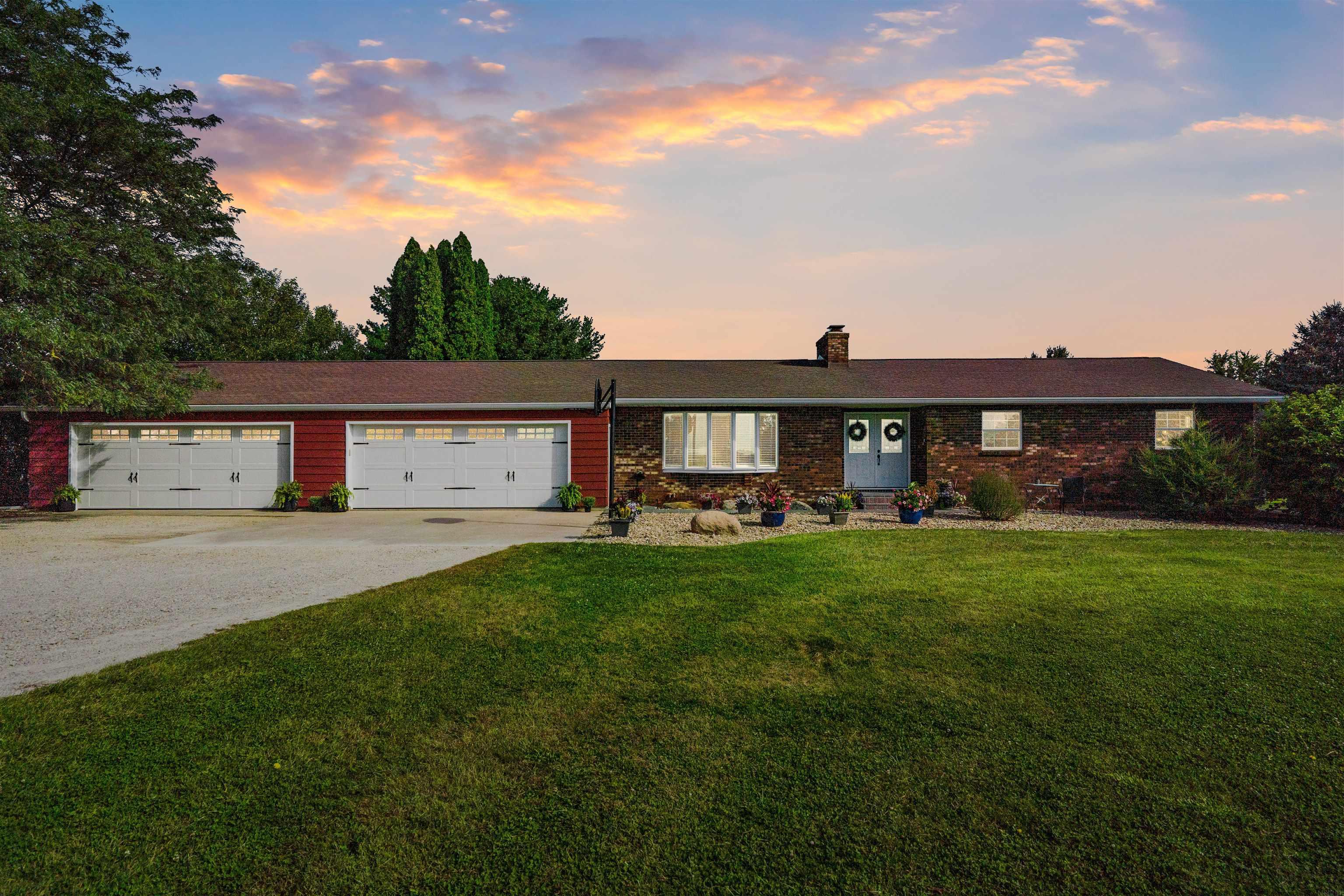 138 W Schrock Rd, For Sale in Waterloo - eXp Realty