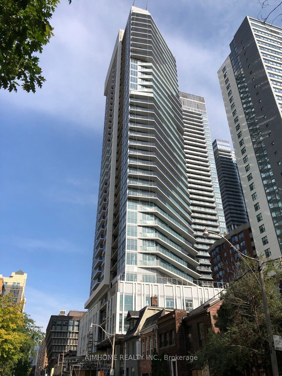 1602 - 77 Mutual St, Inactive in Toronto - Zoocasa