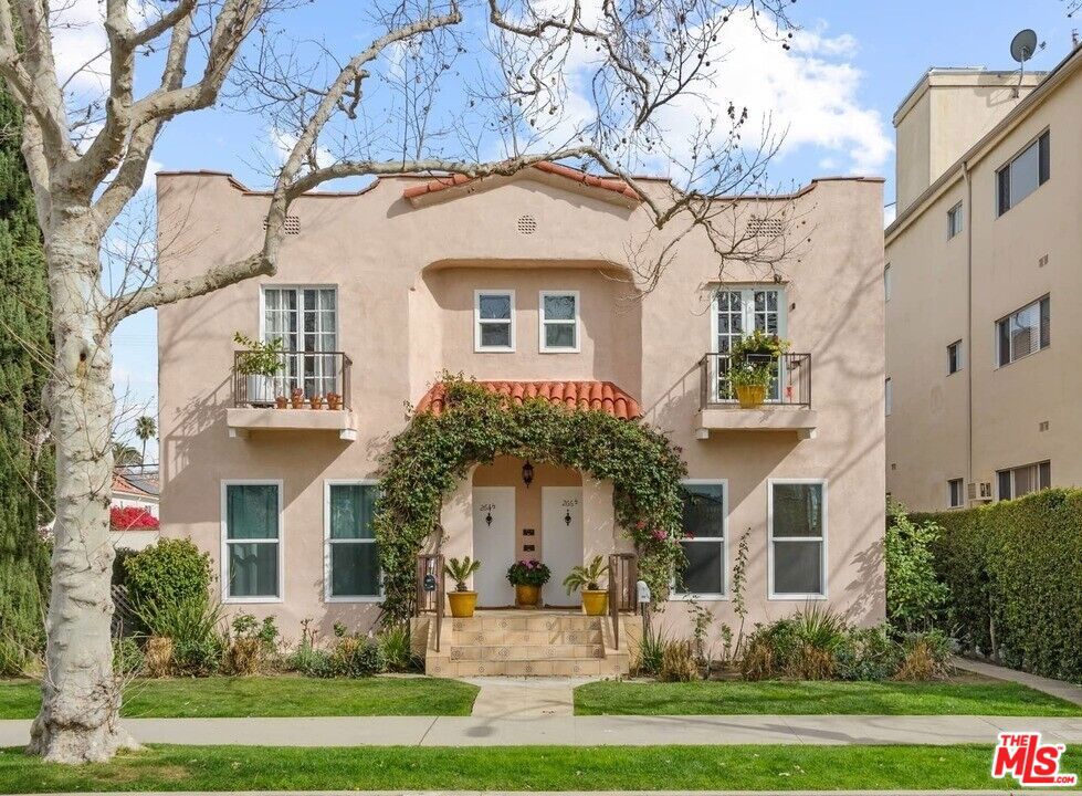 264 S Rexford Dr, For Sale in Beverly Hills - eXp Realty