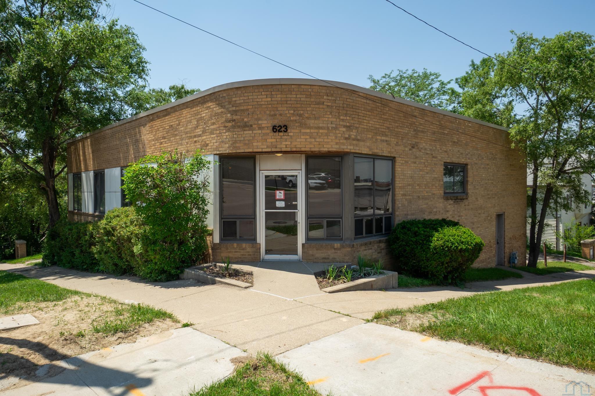 623 Jackson St, For Sale in Sioux City - eXp Realty