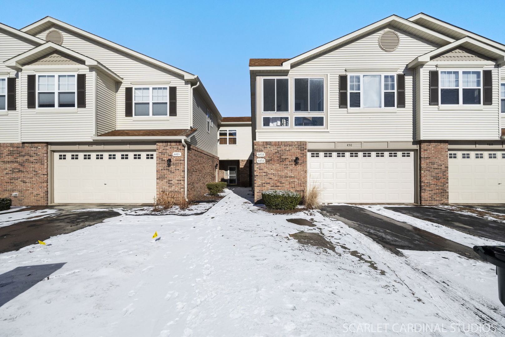 410 Chesterfield Court, For Sale in Oswego - eXp Realty