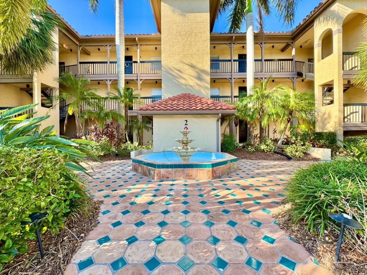 216 - 2400 Feather Sound Drive, Leased in CLEARWATER - Zoocasa