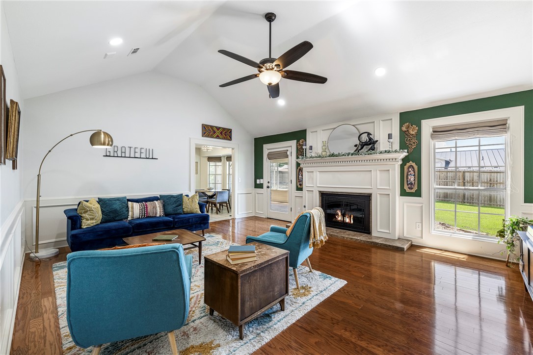 205 Michelle St, Sold in Springdale - eXp Realty