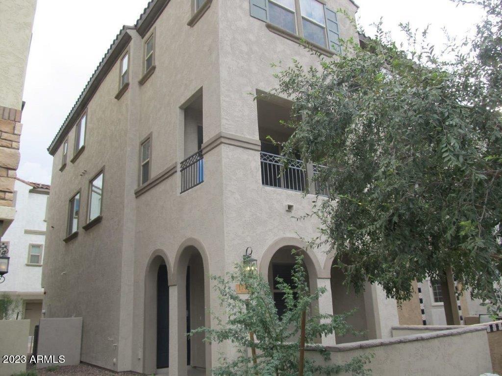 1740 E Chelsea Lane, Leased in Gilbert - Zoocasa