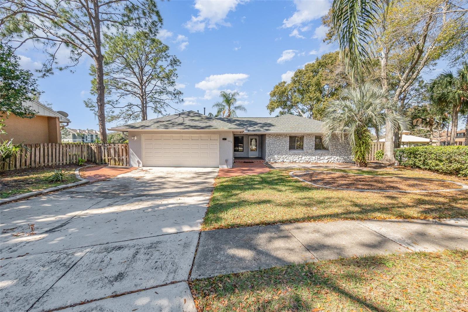 184 Dublin Drive, For Sale in LAKE MARY - Zoocasa