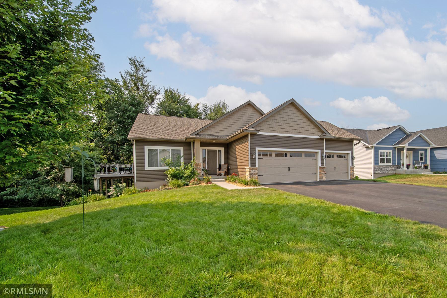 201 High Point Road, Sold in Cannon Falls - Zoocasa