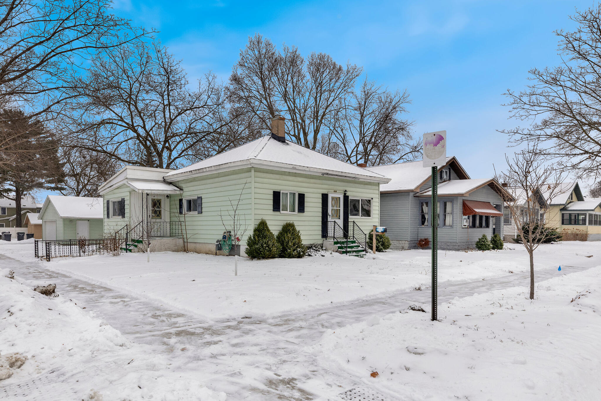 634 Liberty St, For Sale in La Crosse - eXp Realty