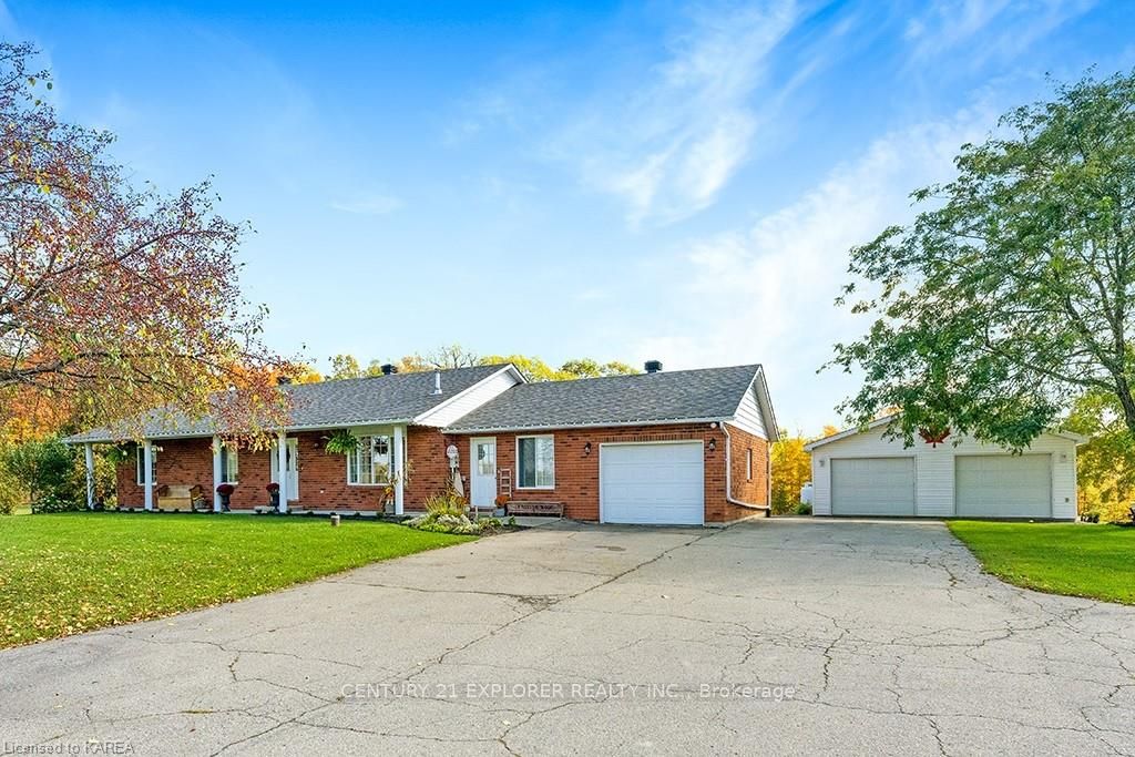 467 Lake Eloida Rd, Sold in Kitley - Zoocasa