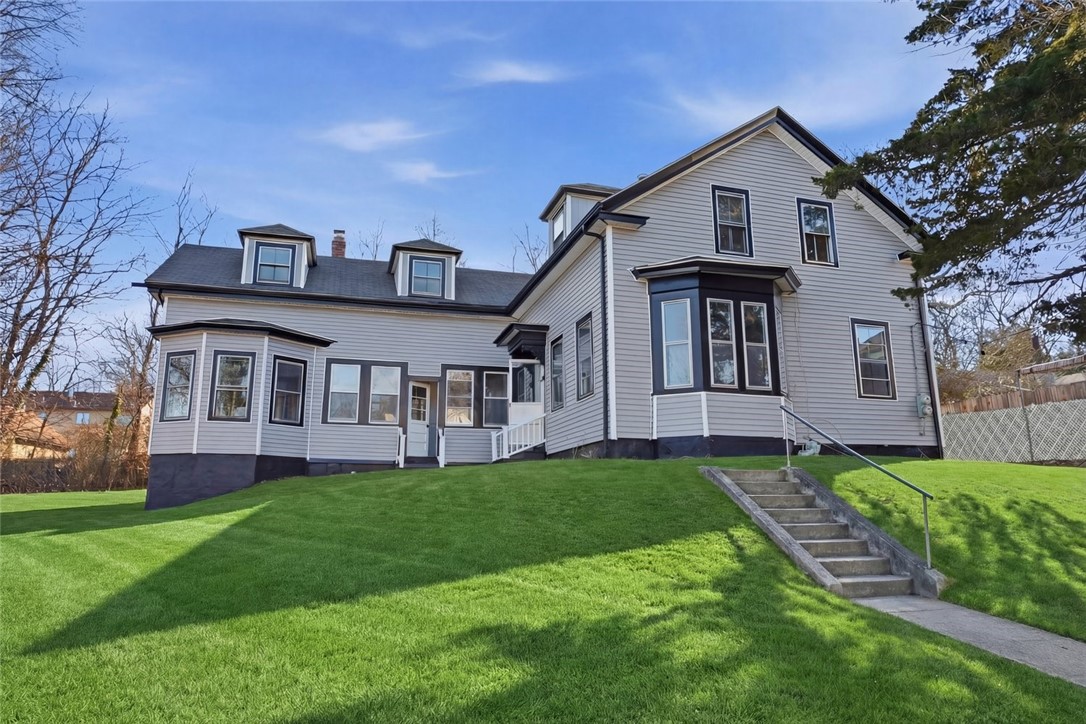 40 Youngs Ave, For Sale in West Warwick - eXp Realty