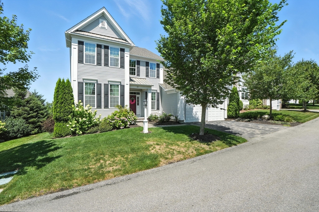 8 - 8 Skipping Stone, For Rent in Plymouth - eXp Realty