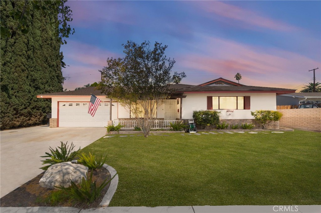 8941 Concord Ave, For Sale in Riverside - eXp Realty