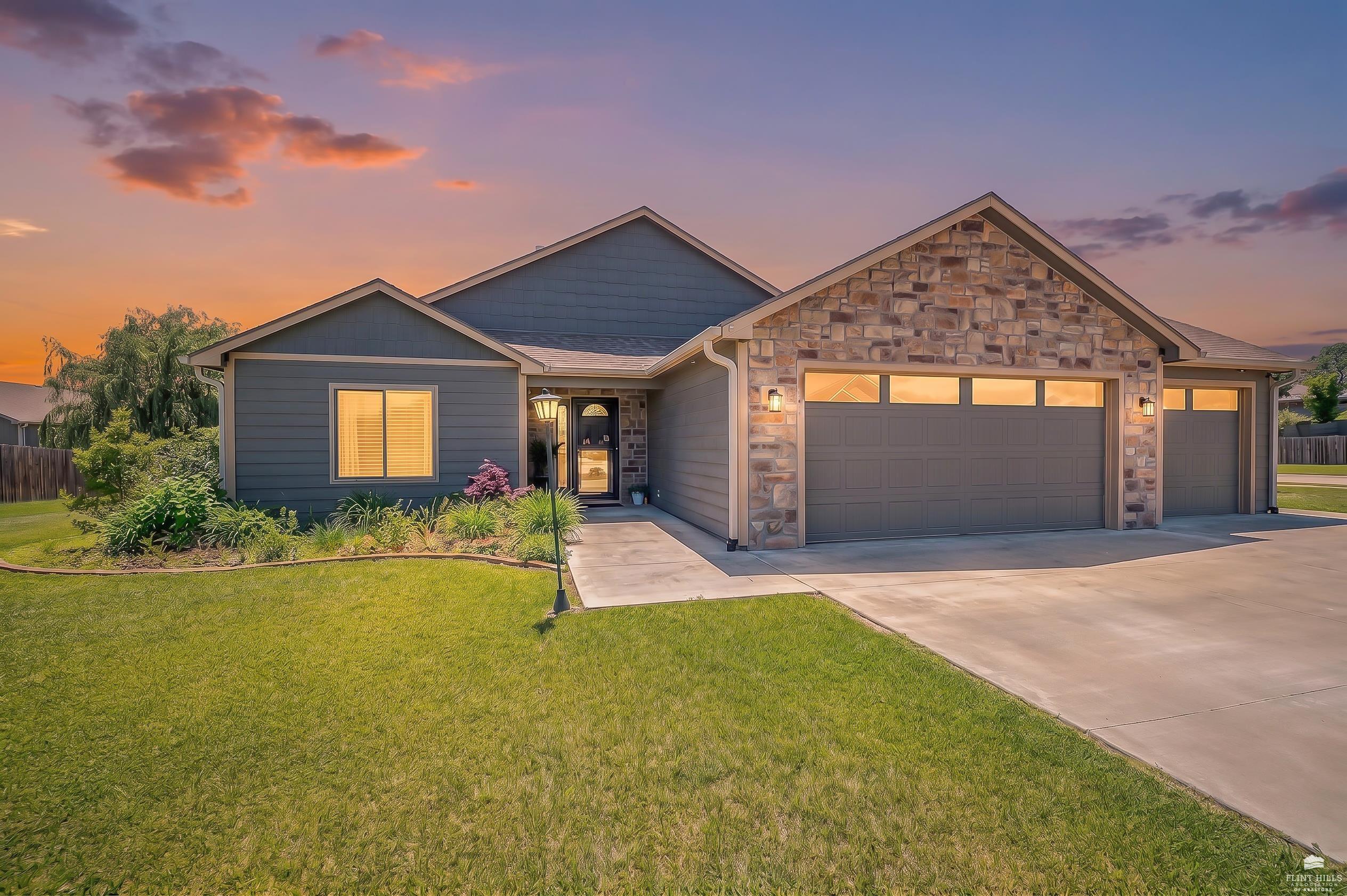 8892 Regina Ln, For Sale in Manhattan - eXp Realty