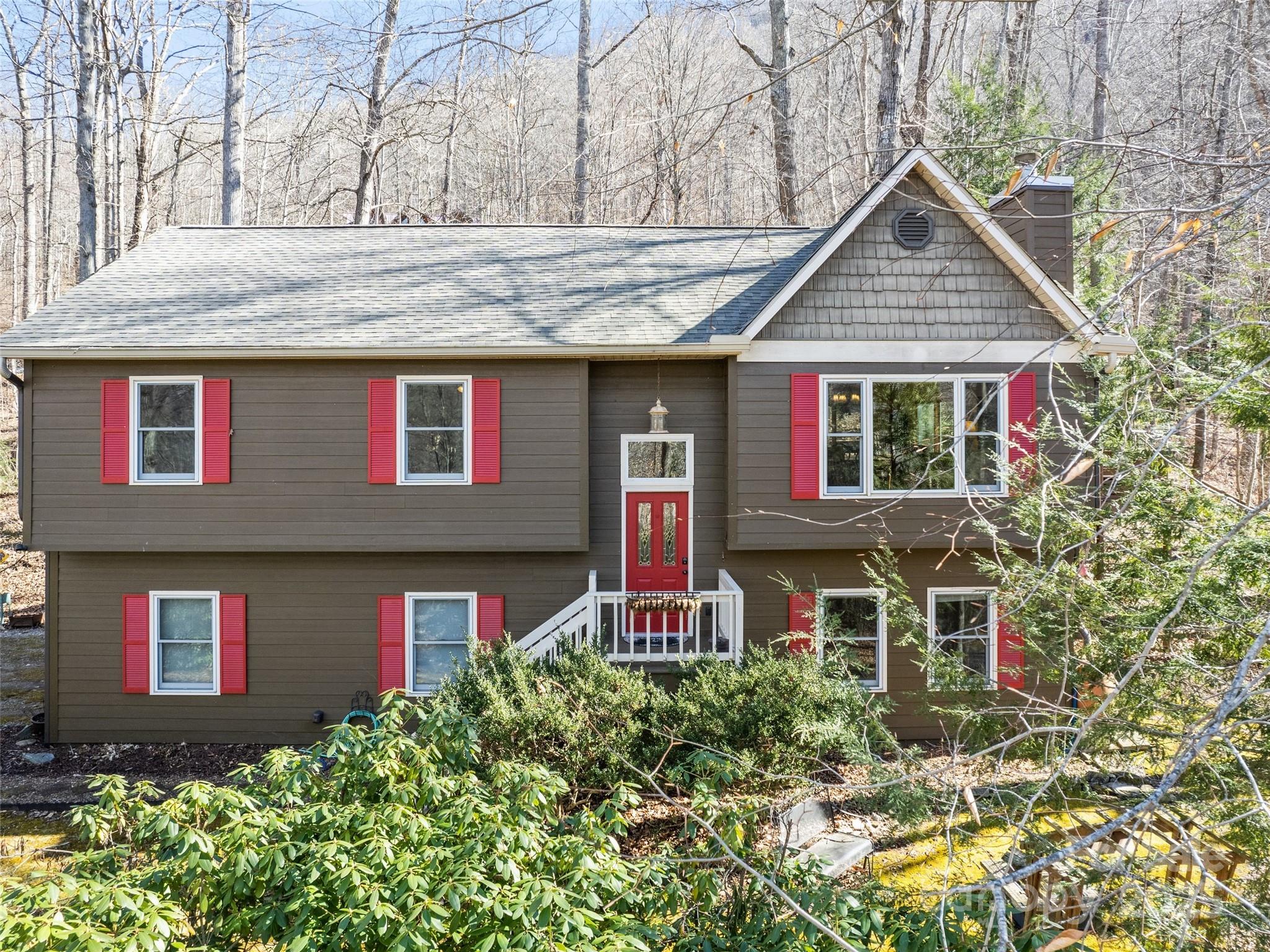 20 Bright Leaf Cv, For Sale in Maggie Valley - eXp Realty