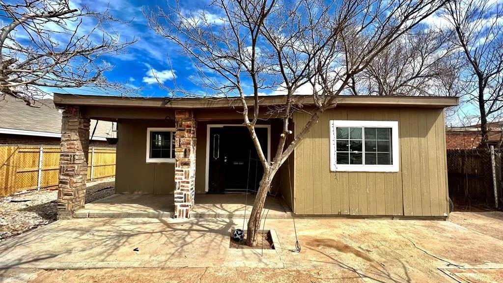 909 S Mineola St, For Sale in Midland - eXp Realty