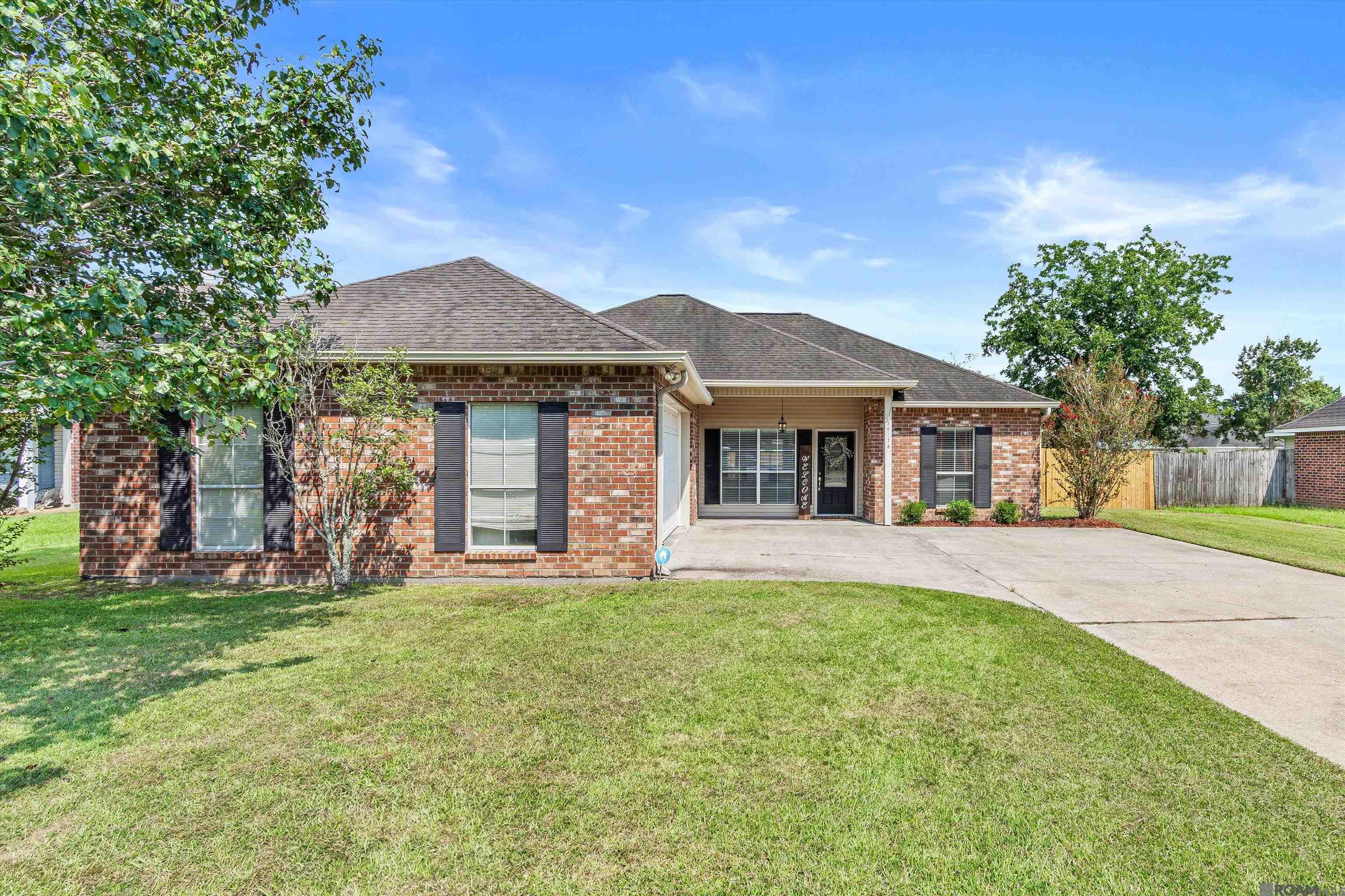 36178 Norfolk Ave, For Sale in Denham Springs - eXp Realty
