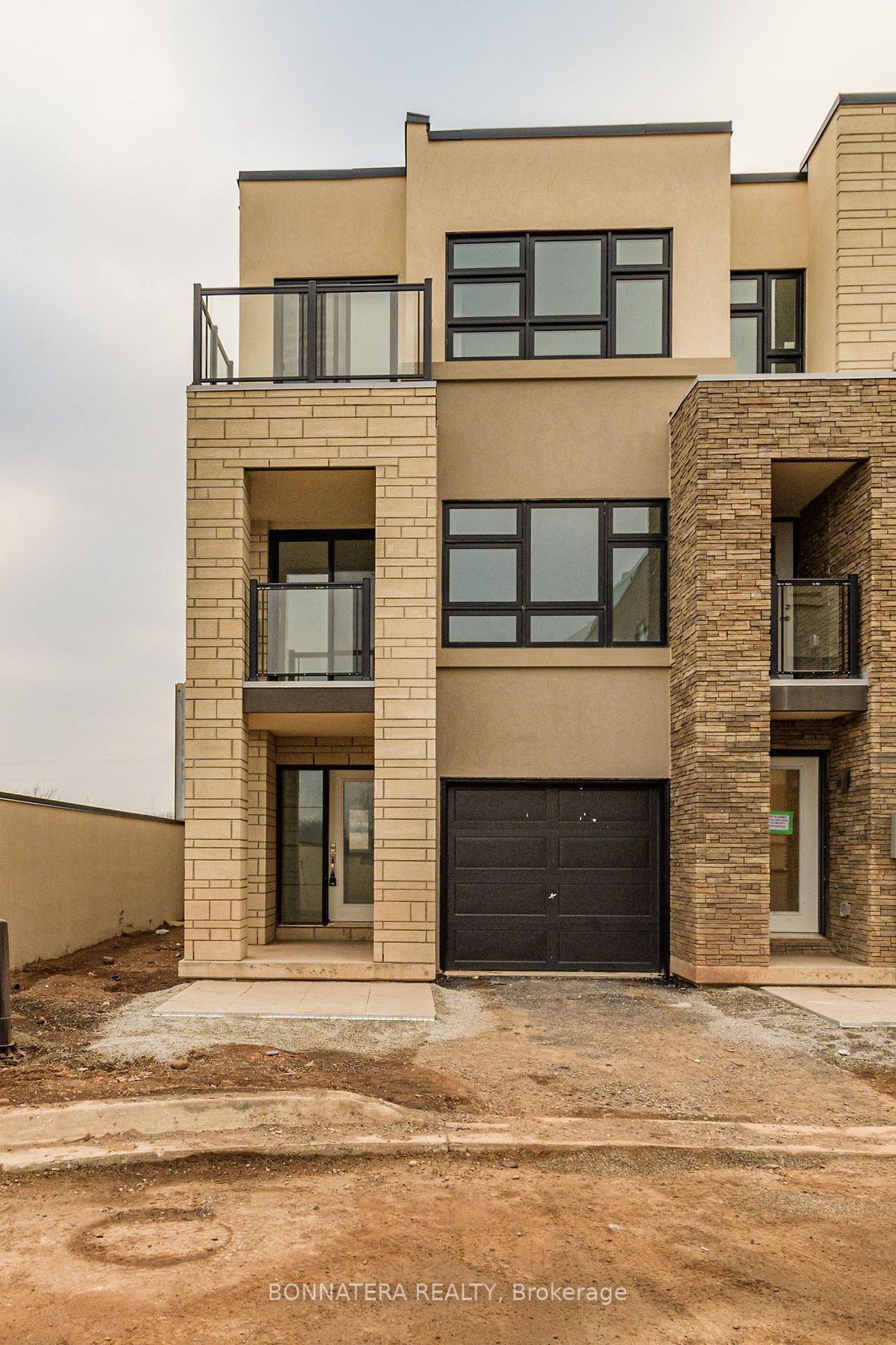 59 - 1121 Cooke Blvd, Leased in Burlington - eXp Realty