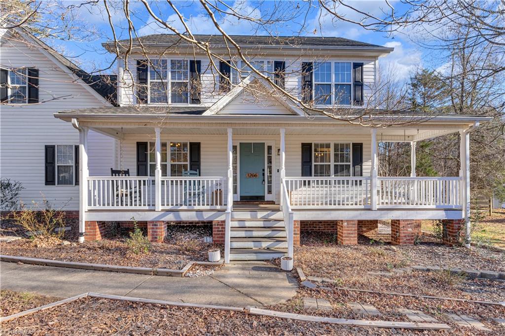 1206 Foxhaven Dr, For Sale in Greensboro - eXp Realty
