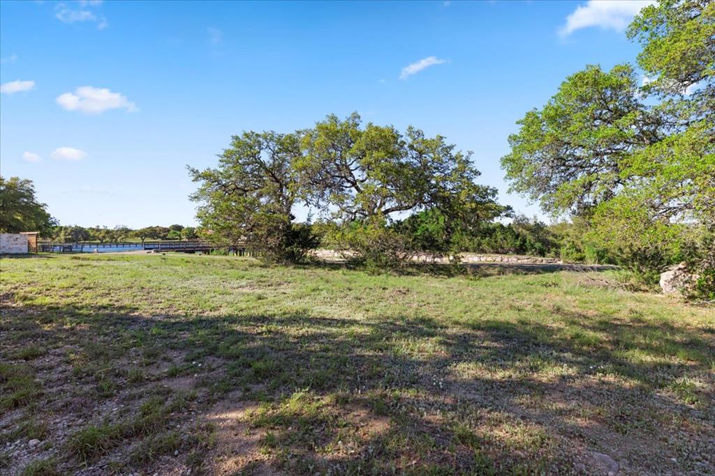 369 - 325 S Calvin Barrett, For Sale in Blanco - Zoocasa