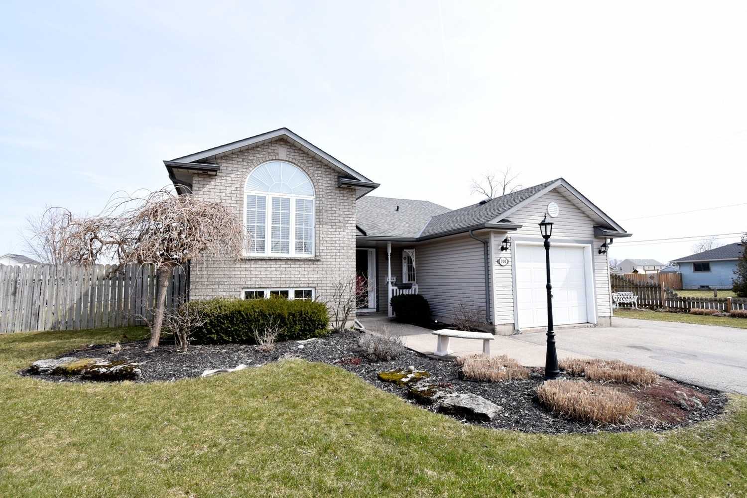 700 Nancy Rd, Sold in Fort Erie - Zoocasa