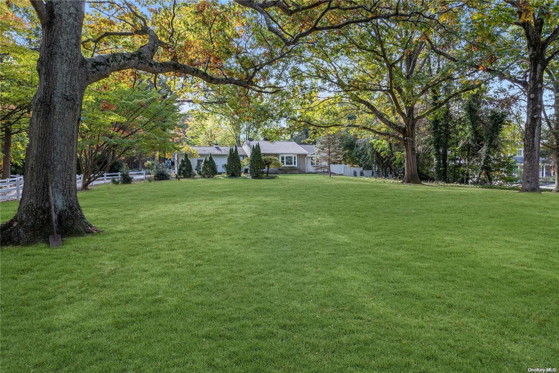 33 Chestnut Stump Road, For Sale in Huntington - Zoocasa