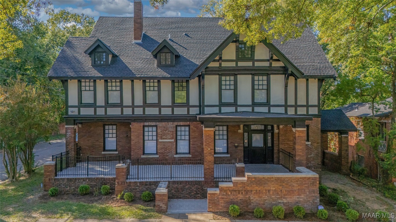 1324 S Perry St, For Sale in Montgomery - eXp Realty