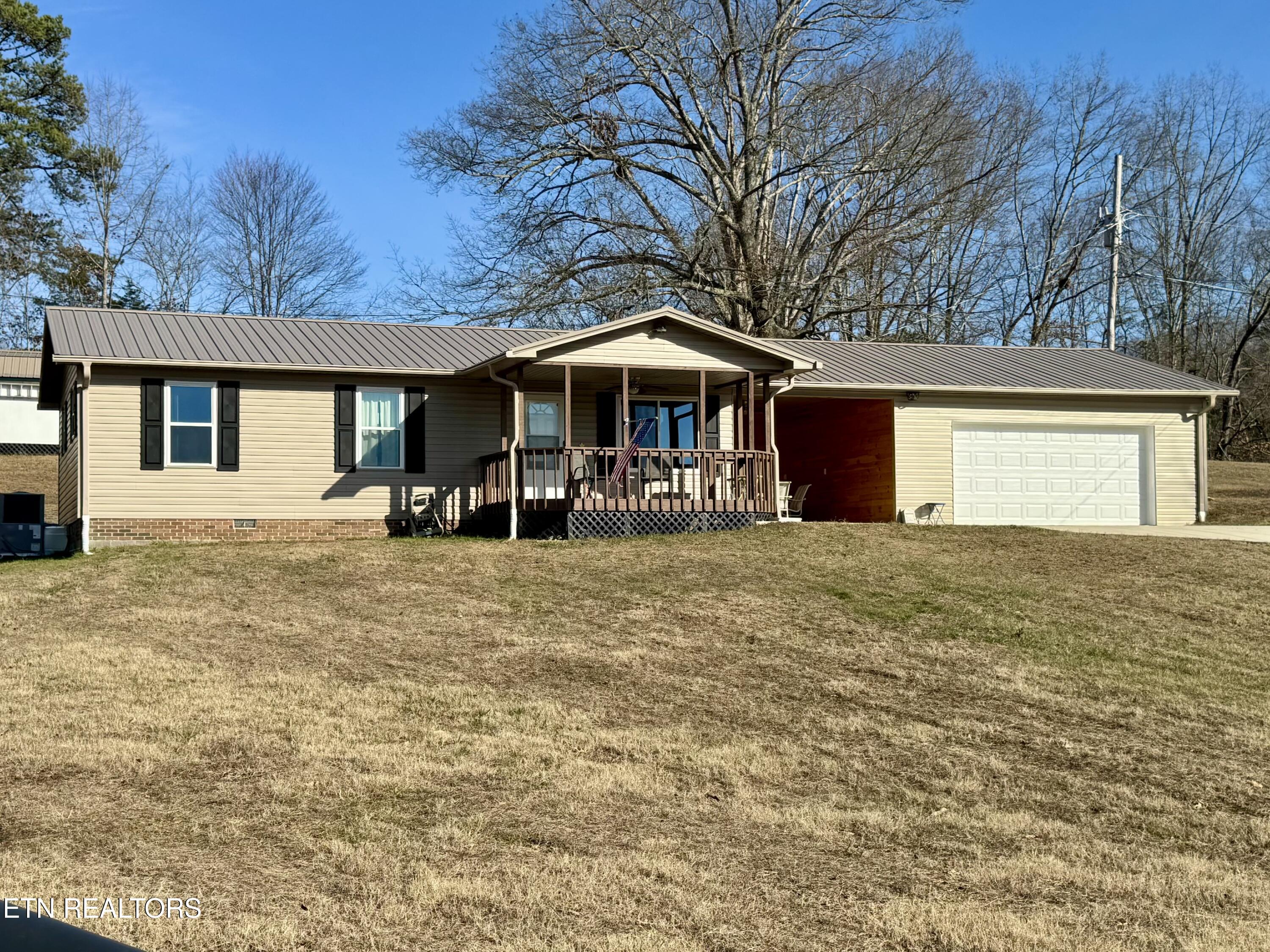 155 Oak Tree Lane, For Sale in Sneedville - Zoocasa