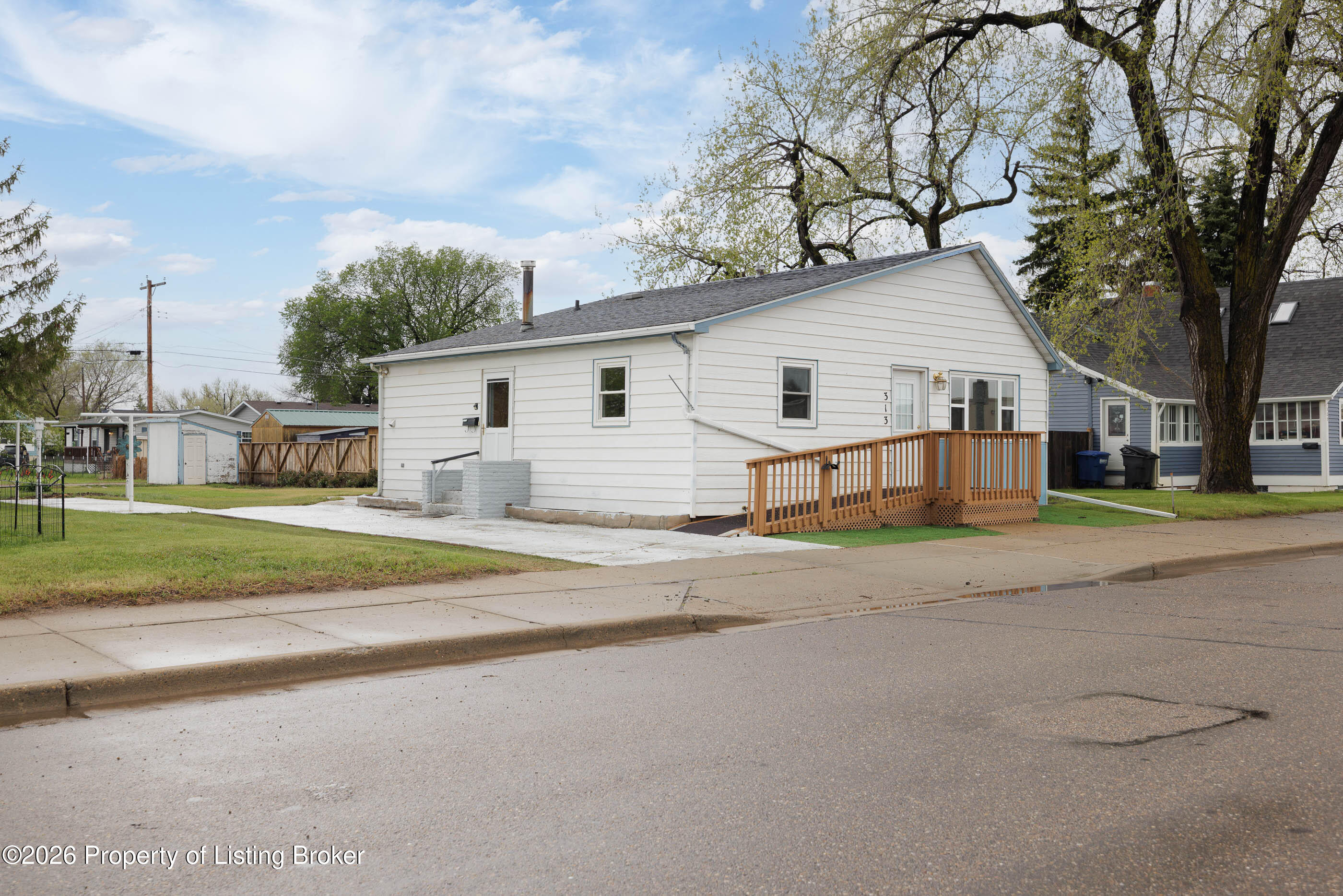 313 W Broadway St, Other in Dickinson - eXp Realty