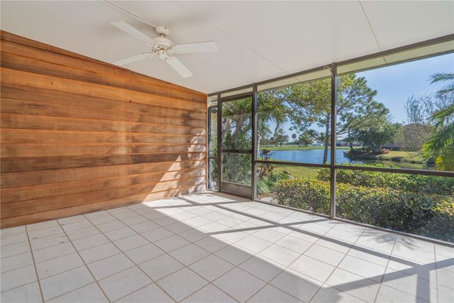 13971 Lake Point Drive, For Sale in Clearwater - Zoocasa