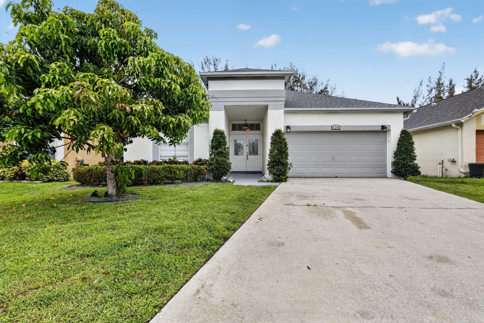 5291 Fox Trace, For Sale in West Palm Beach - eXp Realty