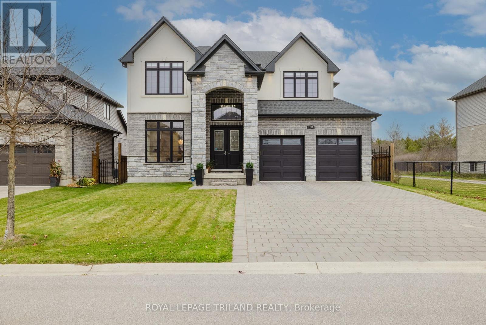 2287 Springridge Dr, For Sale in London - eXp Realty