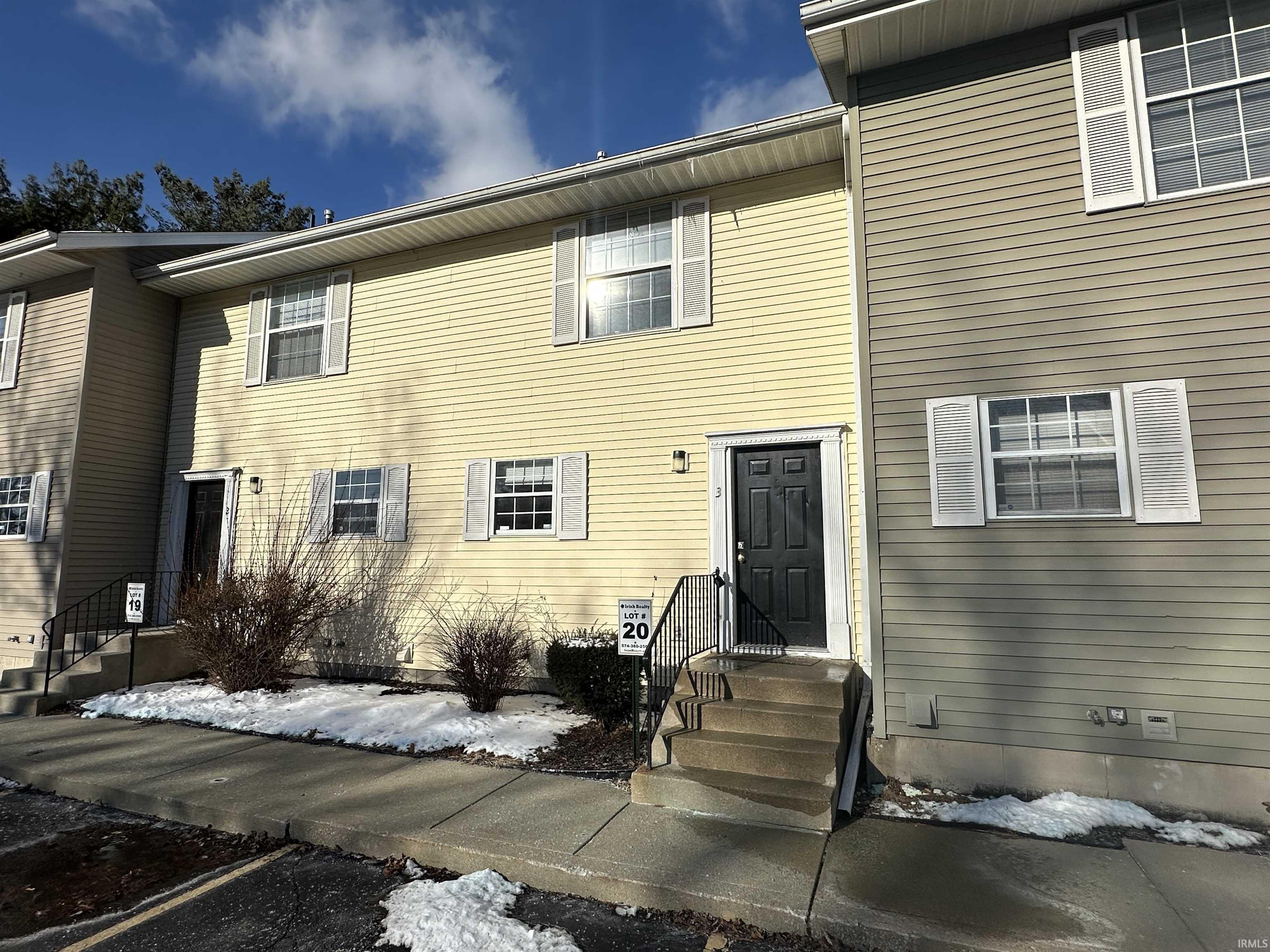 20 - 424 N Francis #20 Street, For Sale in South Bend - eXp Realty