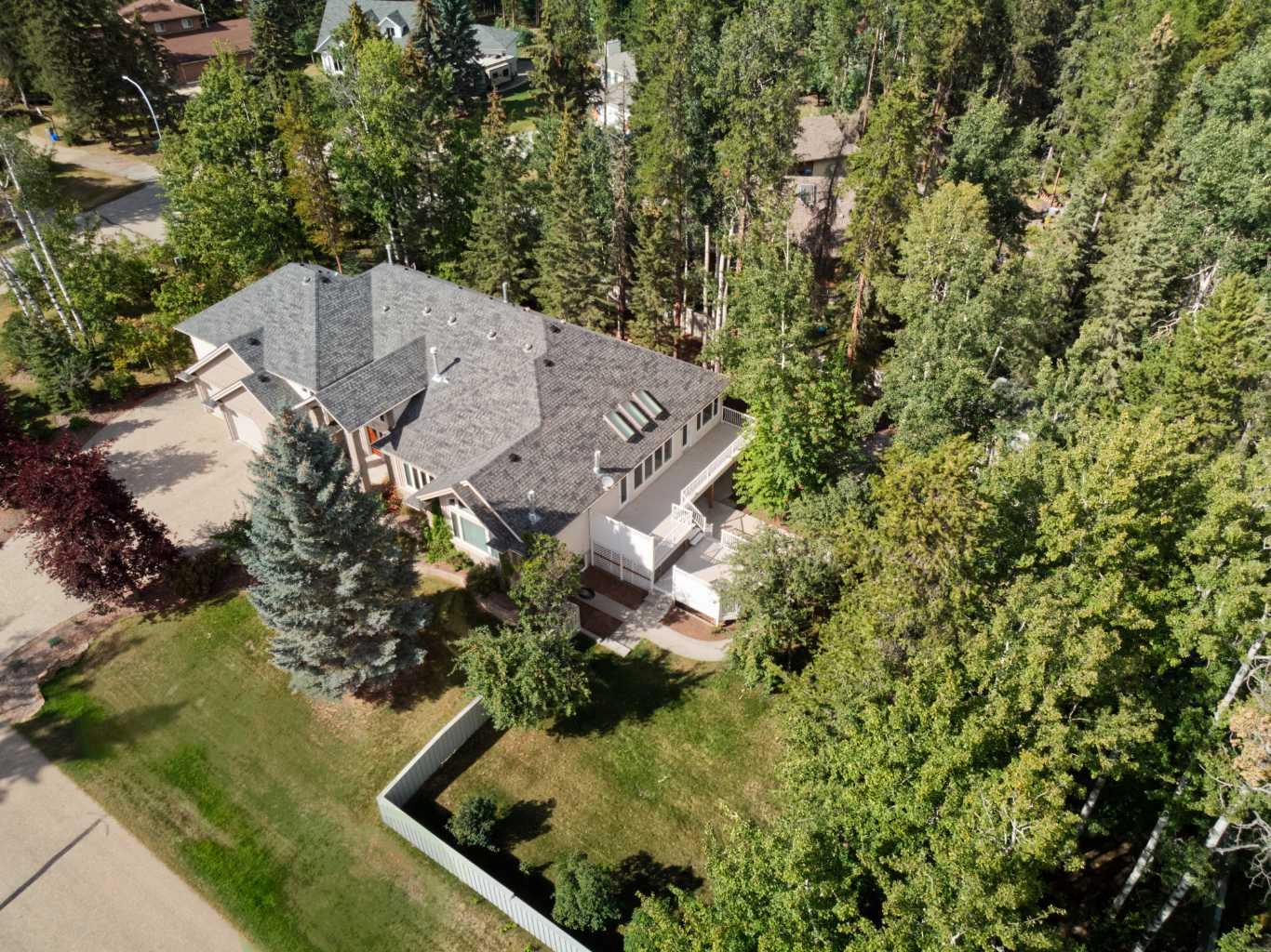 30 Ravine Dr, For Sale in Whitecourt - Zoocasa