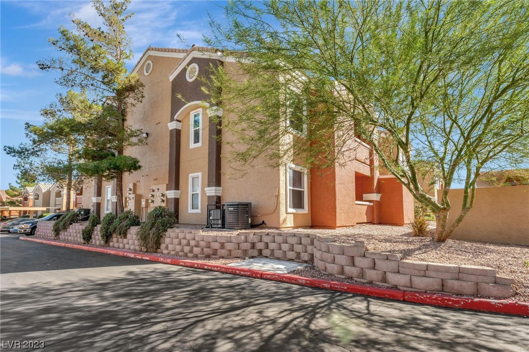 2029 - 8101 W Flamingo Rd, Sold in Las Vegas - eXp Realty