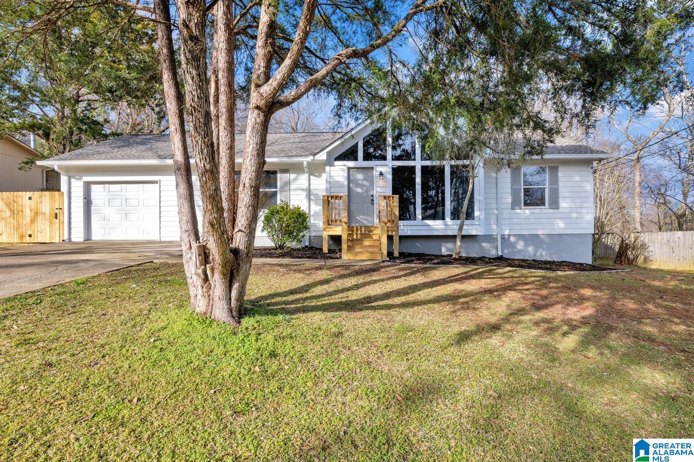 308 Saint John Rd Nw, For Sale in Birmingham - eXp Realty