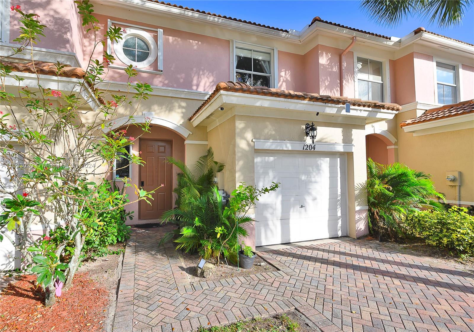 1204 - 1204 Seminole Palms Dr, Sold in Lake Worth - eXp Realty