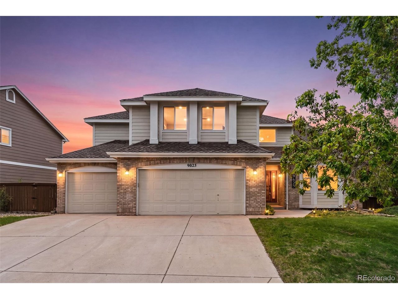 9625 Cherryvale Dr, For Sale in Highlands Ranch - eXp Realty