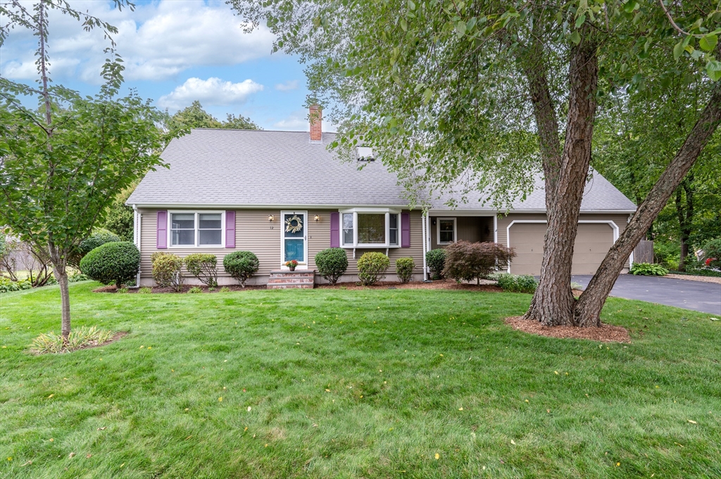 12 Wilson Pl, For Sale in Mansfield - eXp Realty