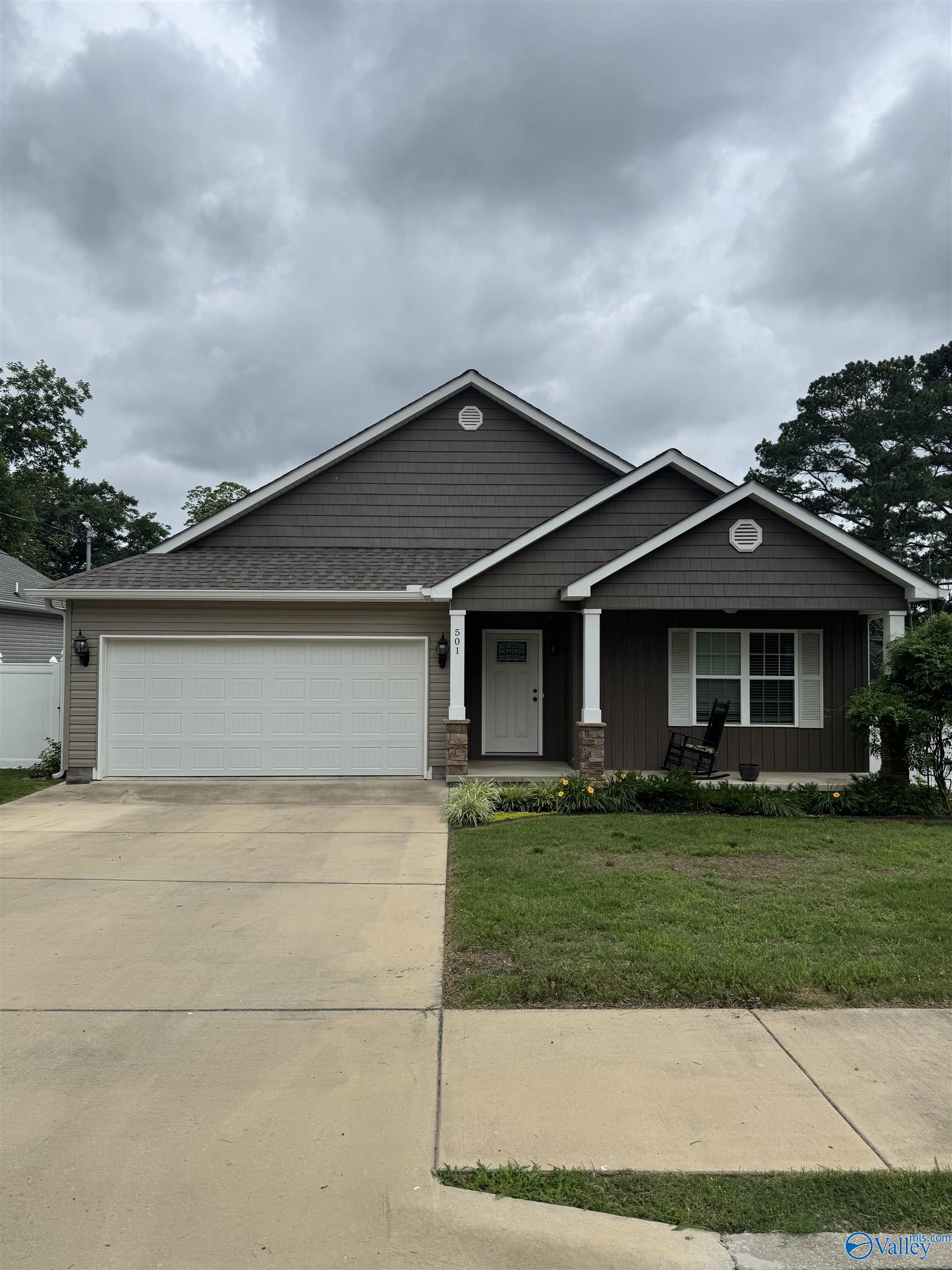 501 Barkley St Sw, Other in Hartselle - eXp Realty