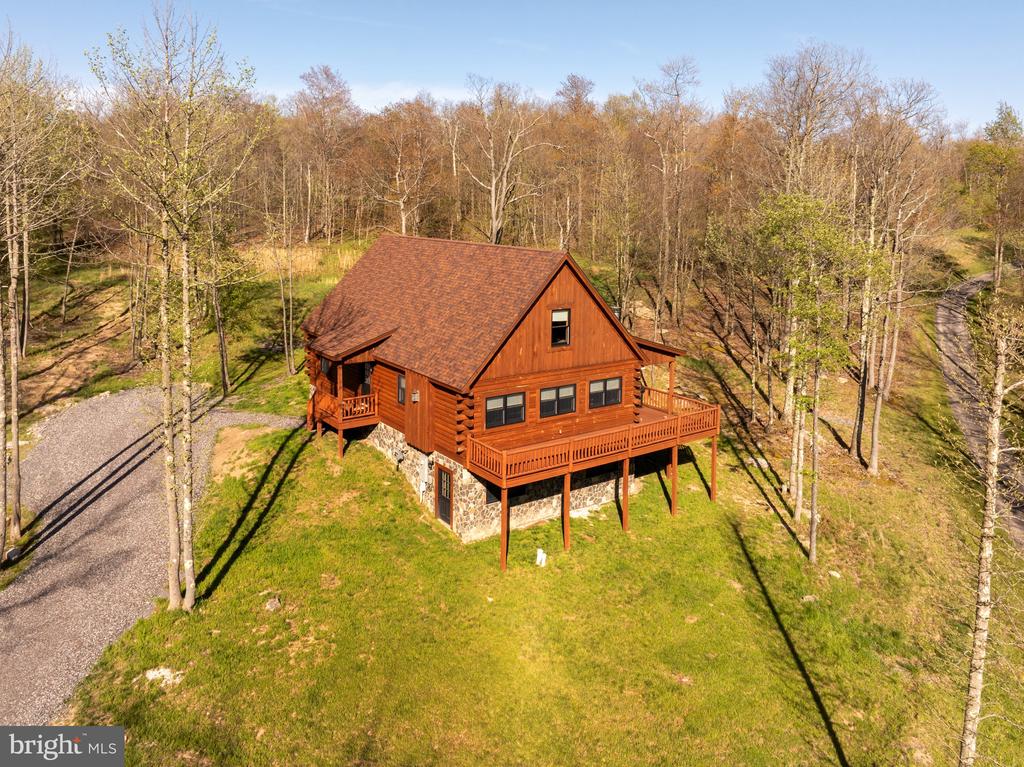 50 Blue Mountain Vw, For Sale in Mc Henry - eXp Realty