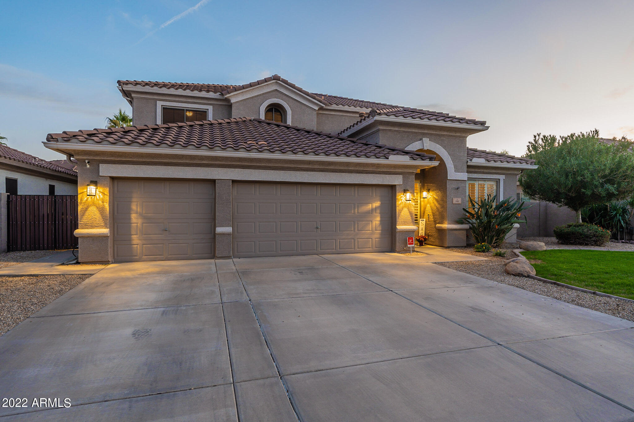 1491 E Sagebrush Street, Sold in Gilbert - Zoocasa