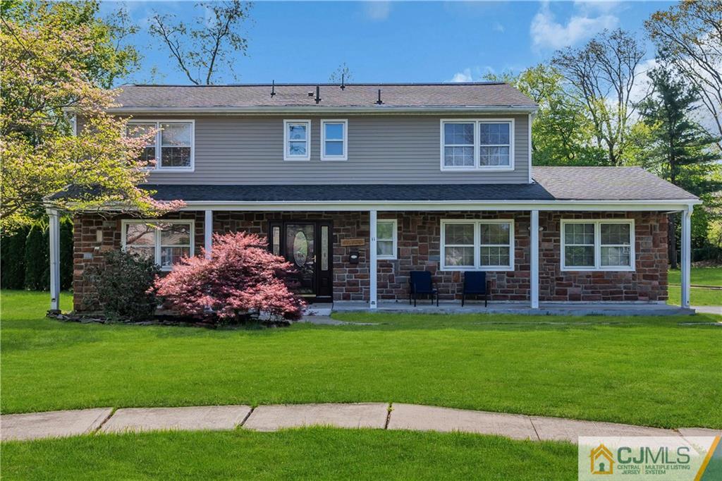 11 Raven Court, Sold in East Brunswick - Zoocasa