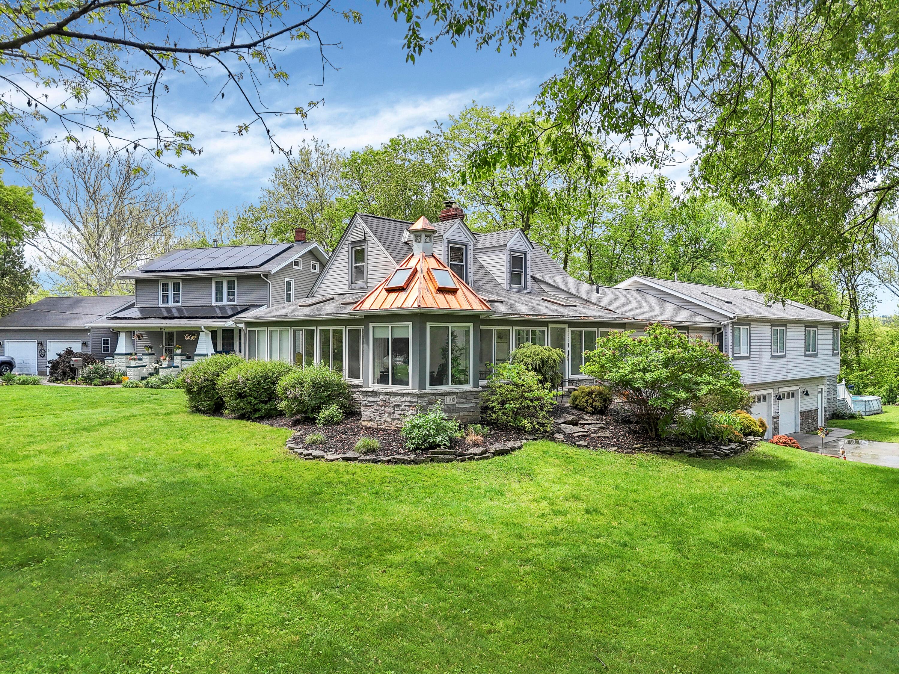 1108 W Church St, For Sale in Newark - eXp Realty