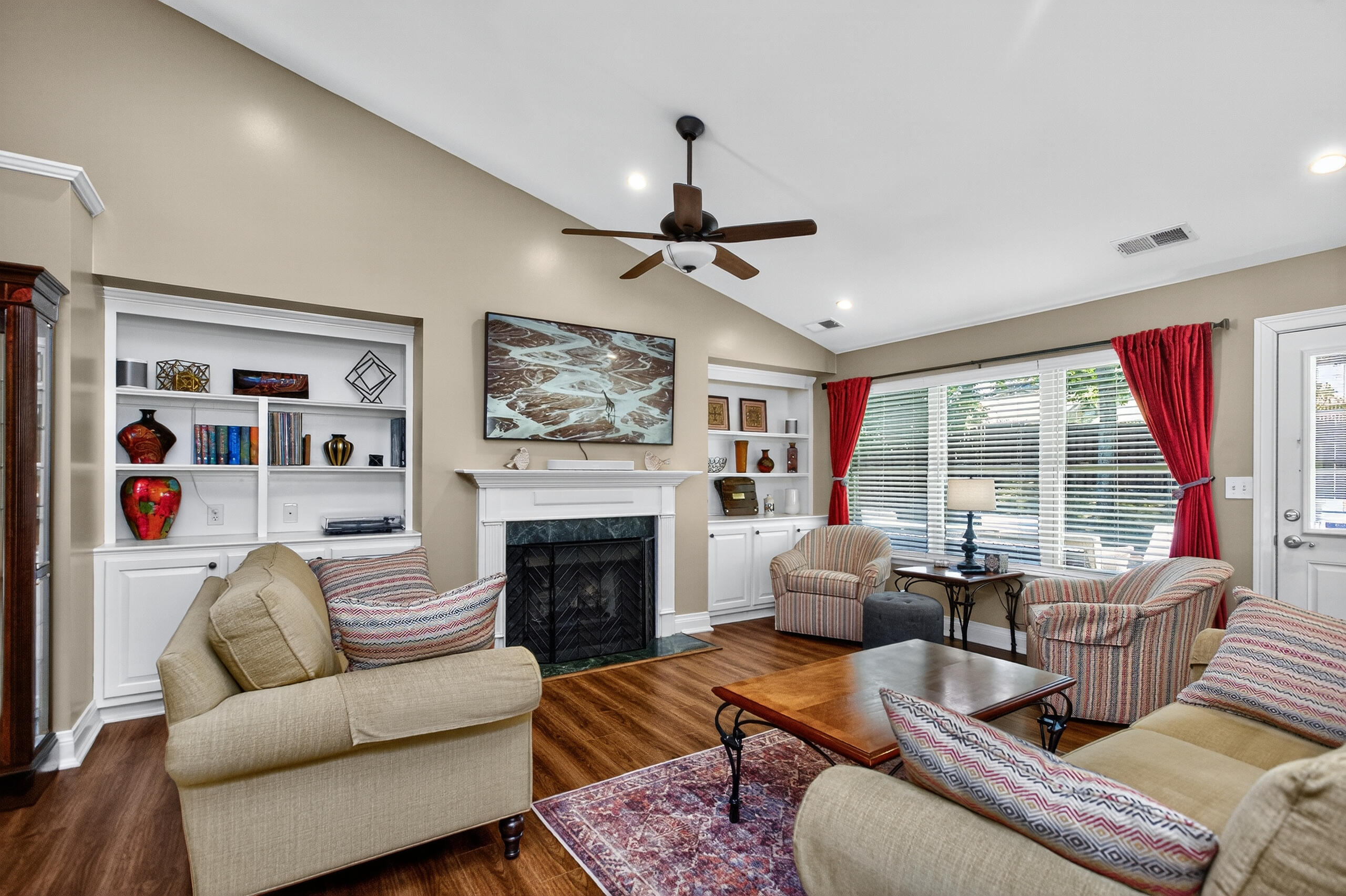 716 Rose Hurst Way, For Sale in Lexington - eXp Realty