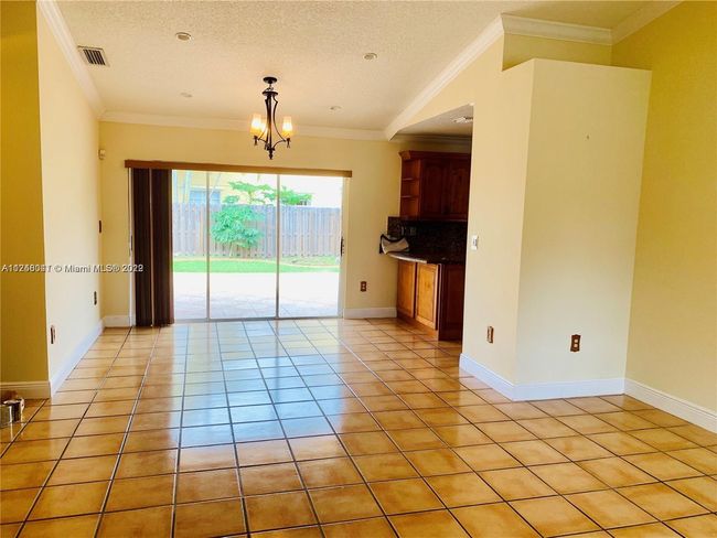 16906 Sw 145th Ave, Sold in Miami - Zoocasa