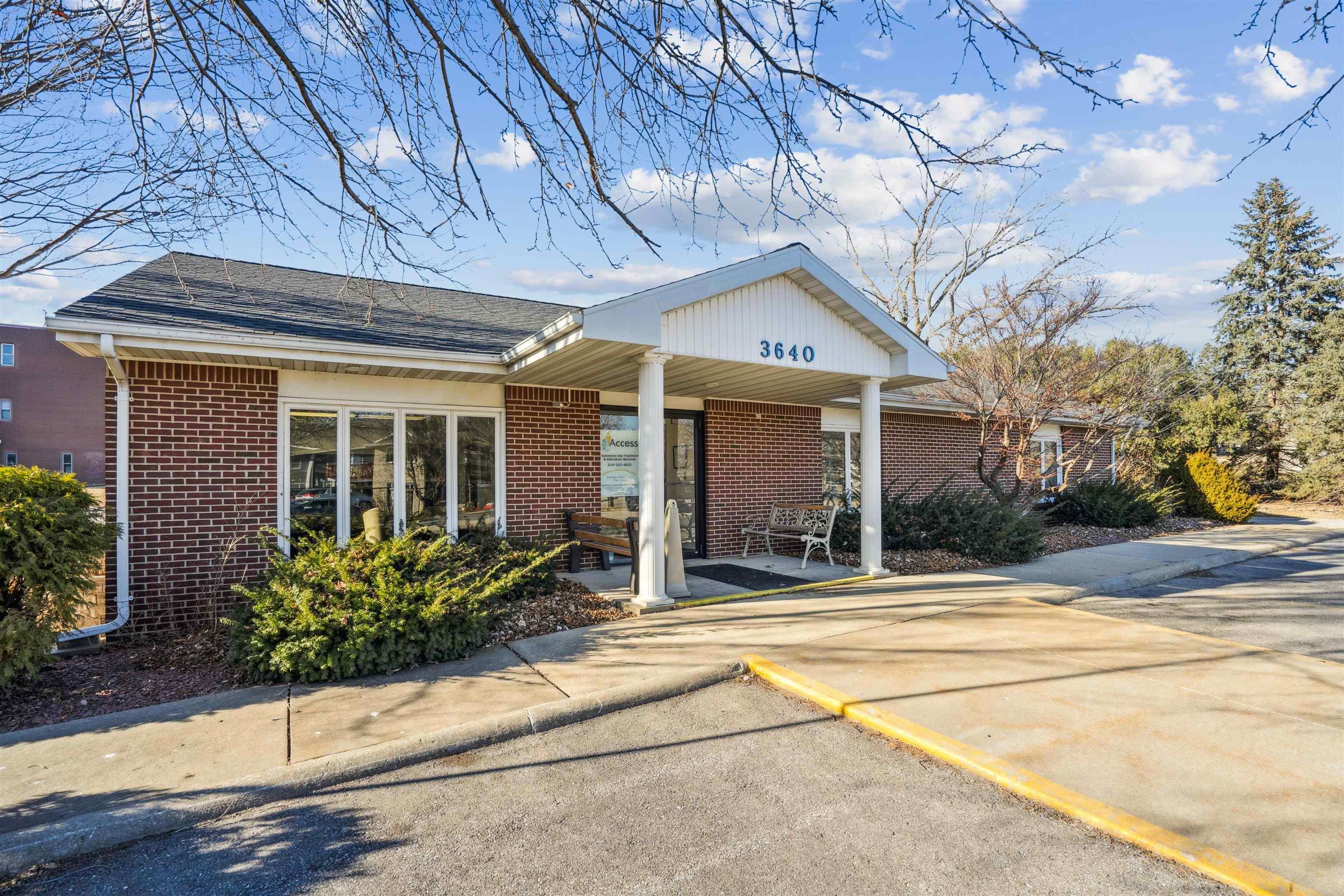 3640 Canterbury Court, For Sale in Waterloo - eXp Realty