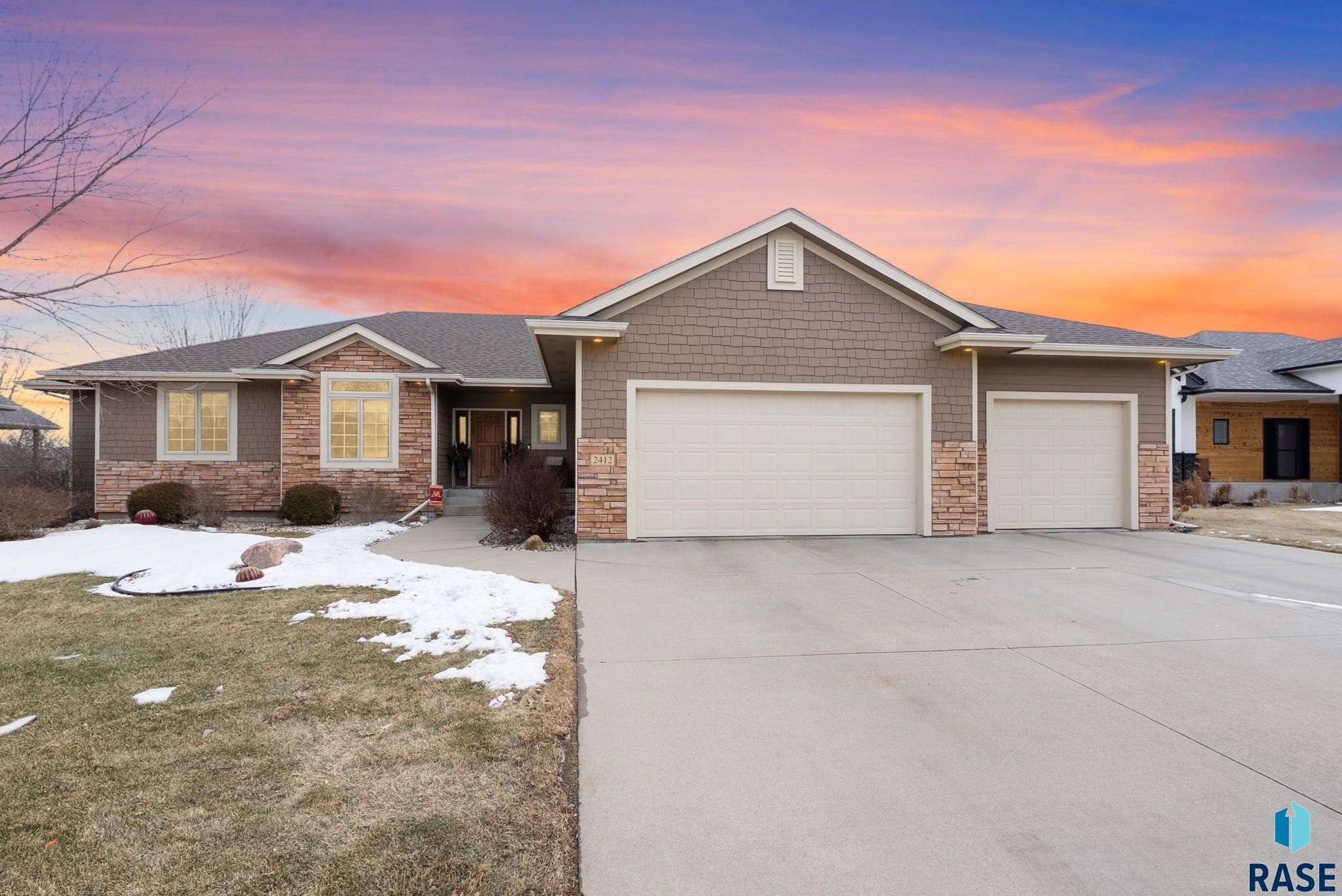 2412 S Purdue Ave Avenue, For Sale in Sioux Falls - eXp Realty