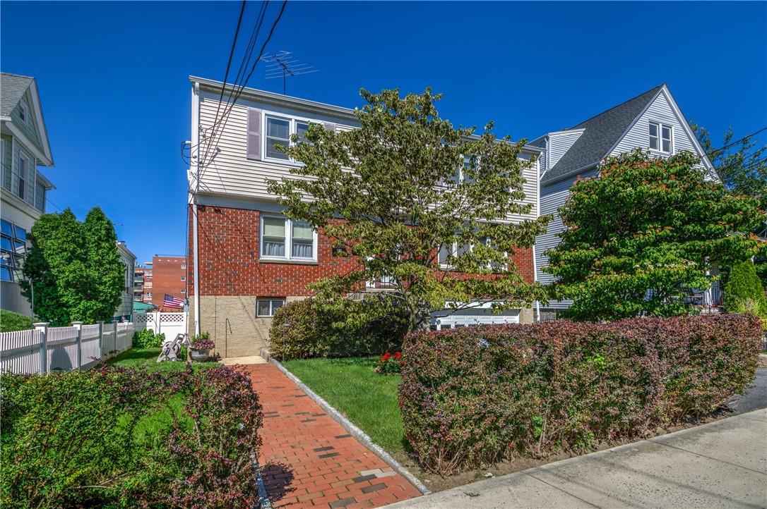 23 Summit Ave, Sold in Port Chester - eXp Realty