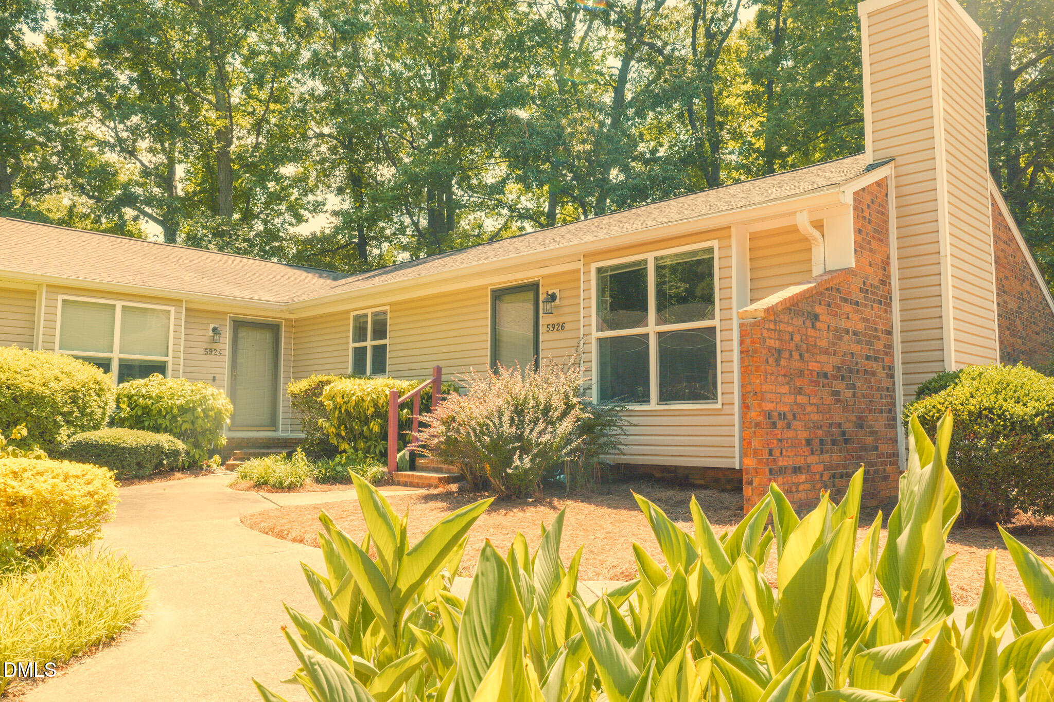 5926 Suncreek Ct, For Sale in Raleigh - eXp Realty